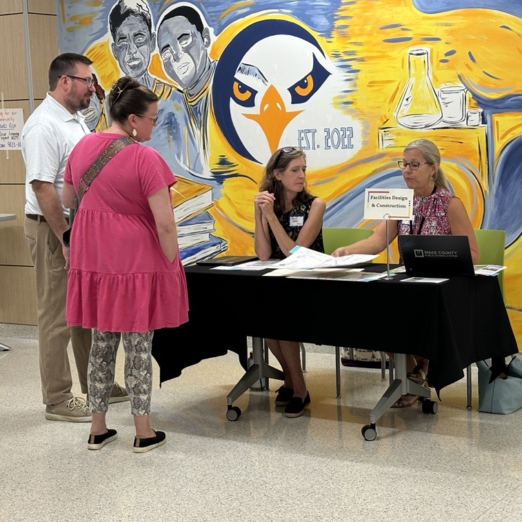 Apex Friendship Middle School / Homepage