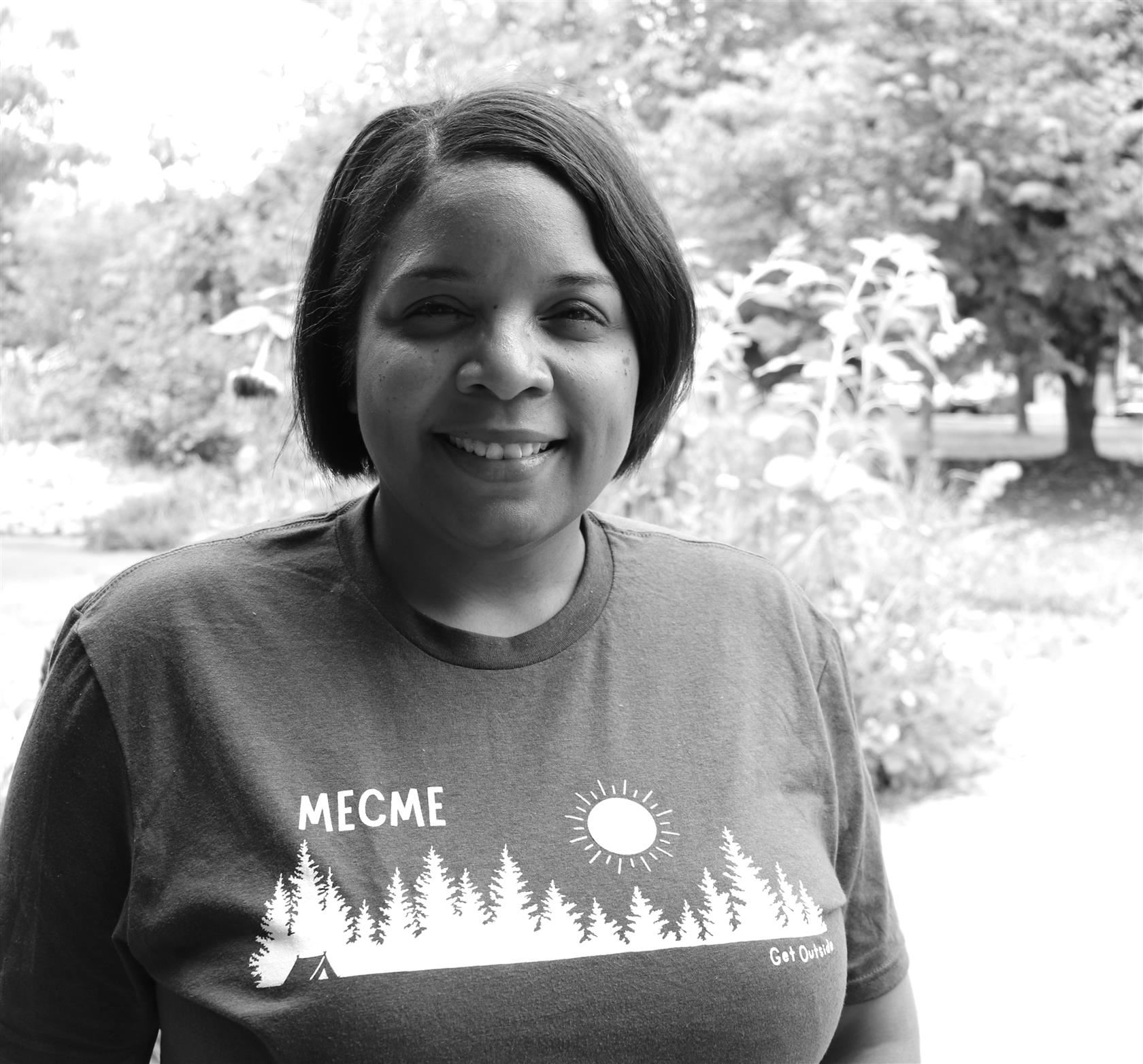 Staff Directory / Ms. Smith - Instructional Assistant